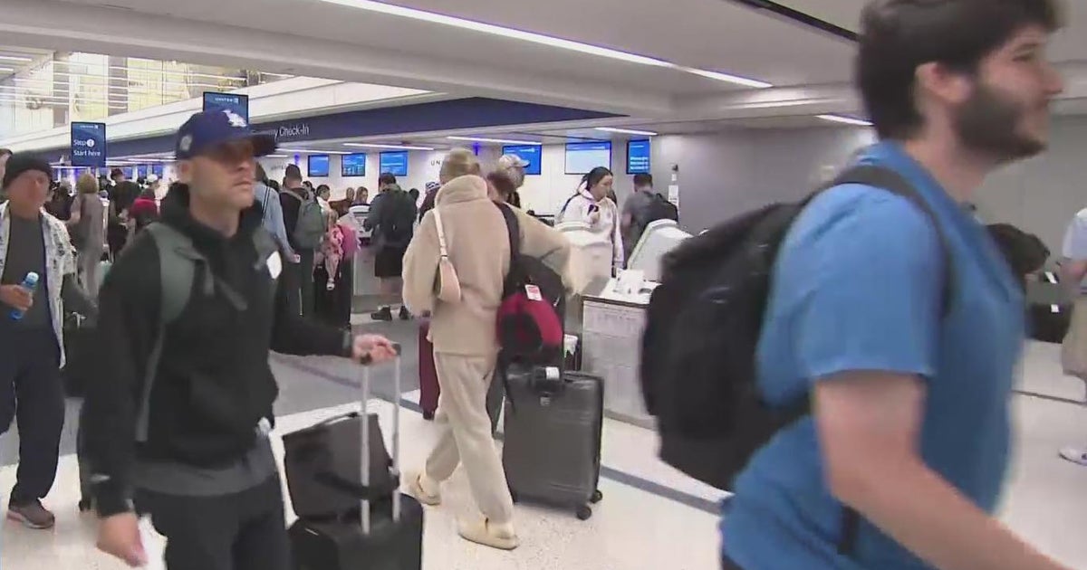 After Delta flight is diverted for spoiled food, airline again alters ...