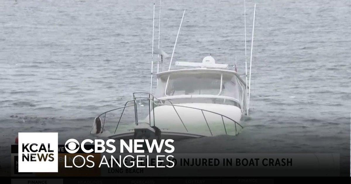 Long Beach boat crash kills man, injures 10 others - CBS Los Angeles