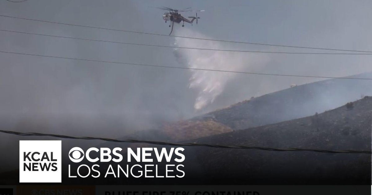 Bluff Fire now 75% contained - CBS Los Angeles