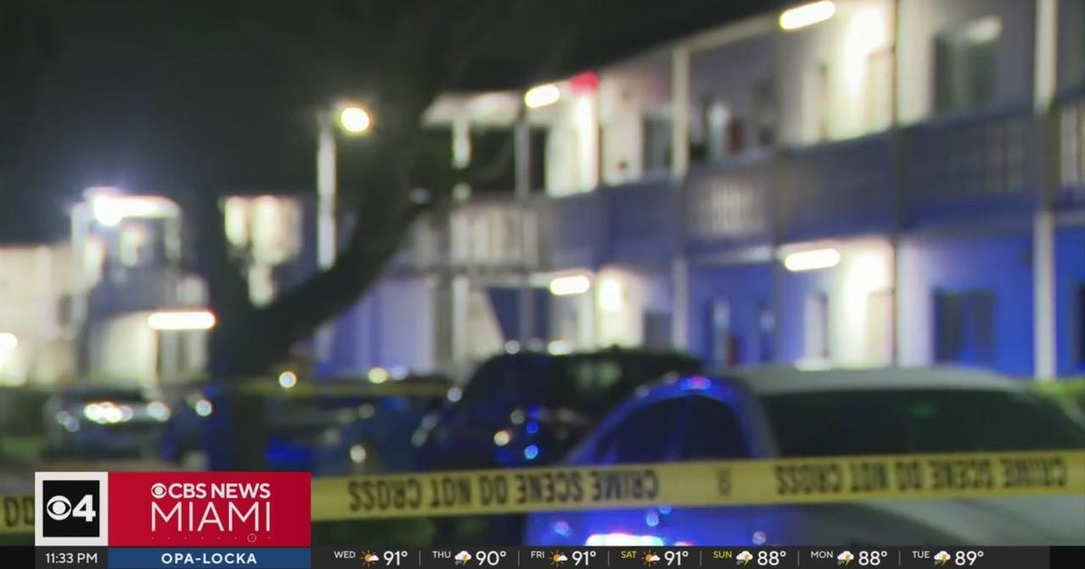 Shooting under investigation in Plantation - CBS Miami