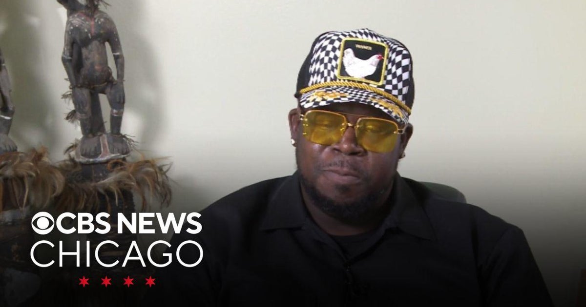 Man accuses Robbins police chief of attacking him at village hall - CBS ...