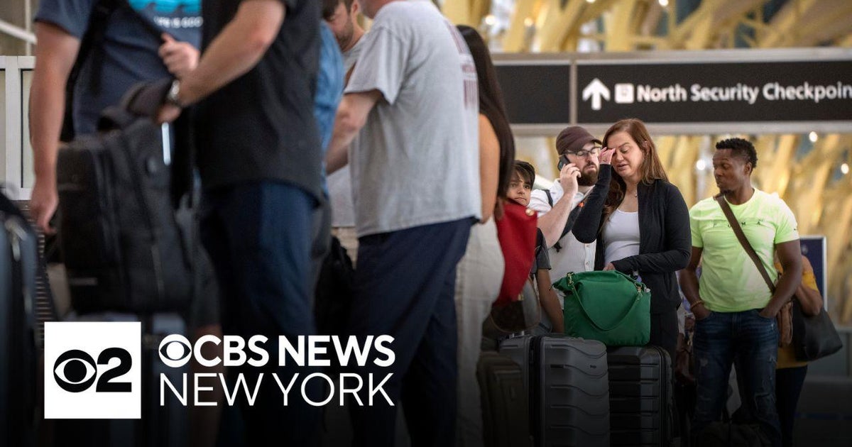 Airlines starting to recover from Microsoft outage that grounded ...