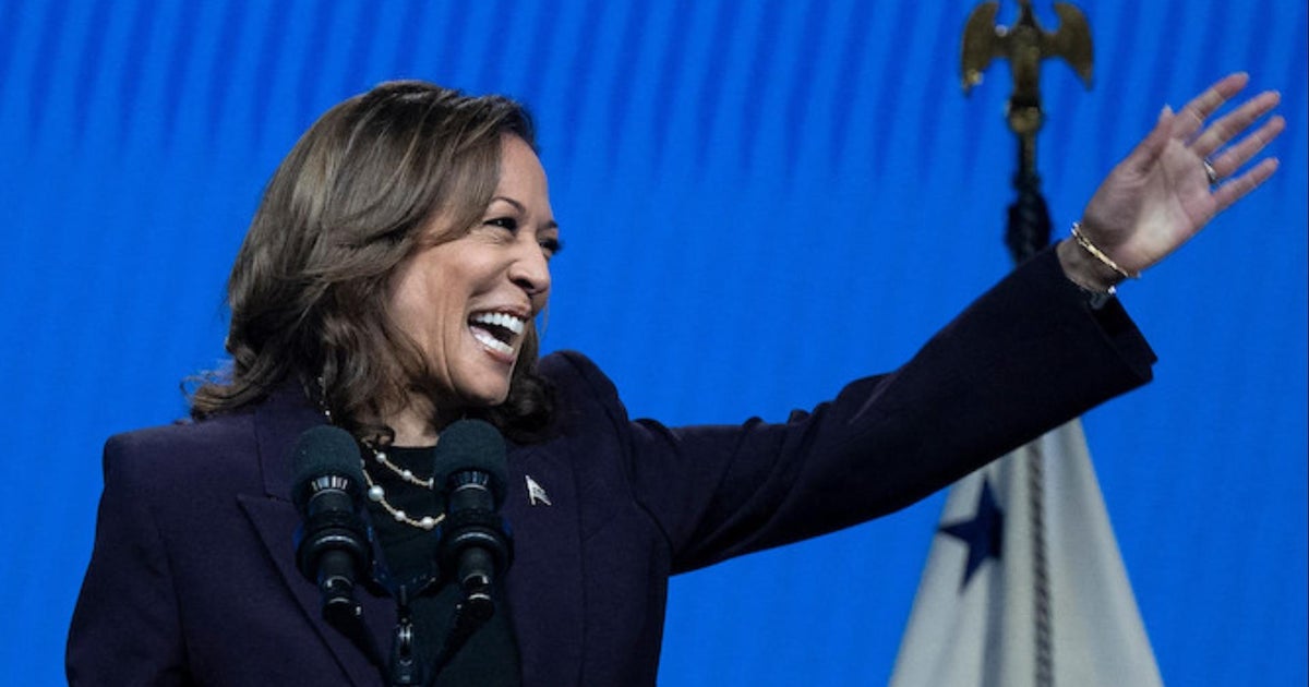 Why the Obamas endorsing Harris' 2024 campaign matters - CBS News