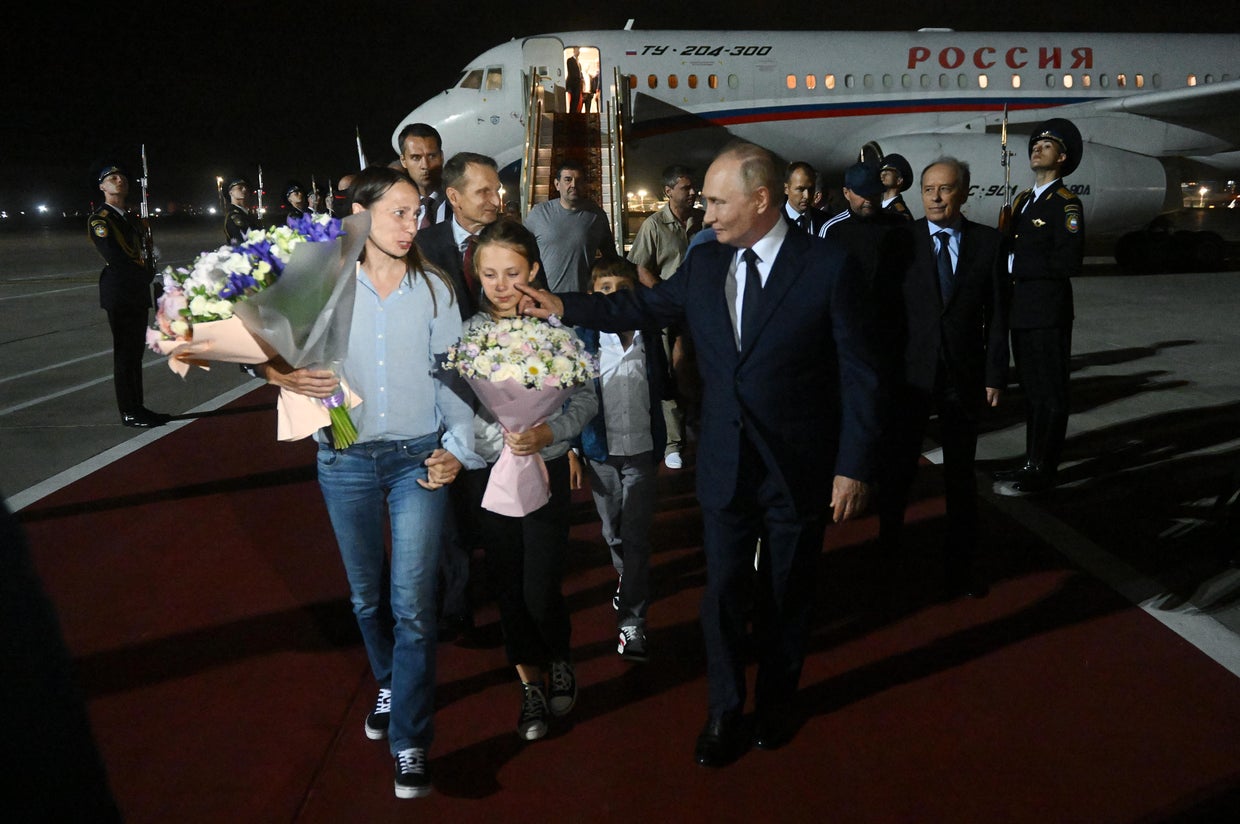 Russian spies' kids learned their nationality on flight to Moscow, and ...