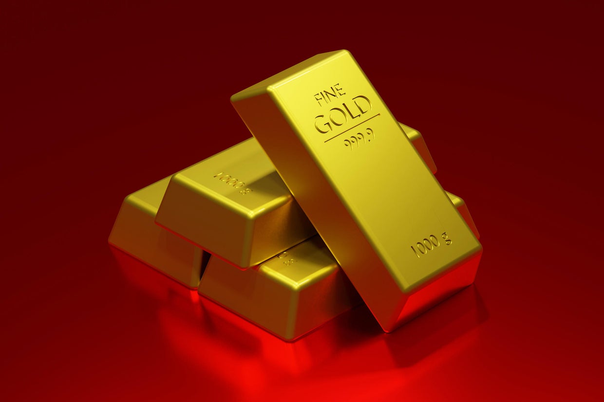 Why you should invest in gold this August - CBS News