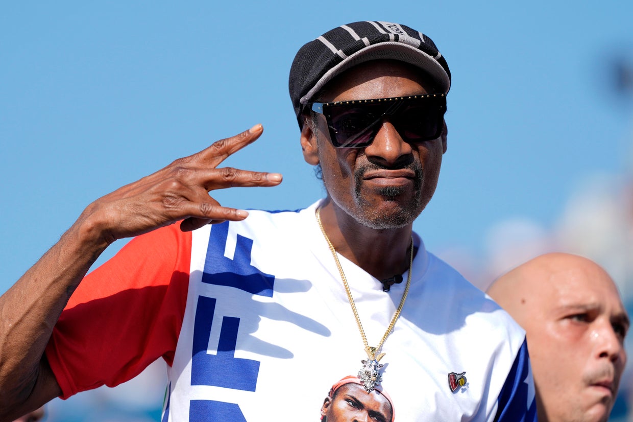 Snoop Dogg becomes co-owner of Swansea City soccer team, calls it an ...