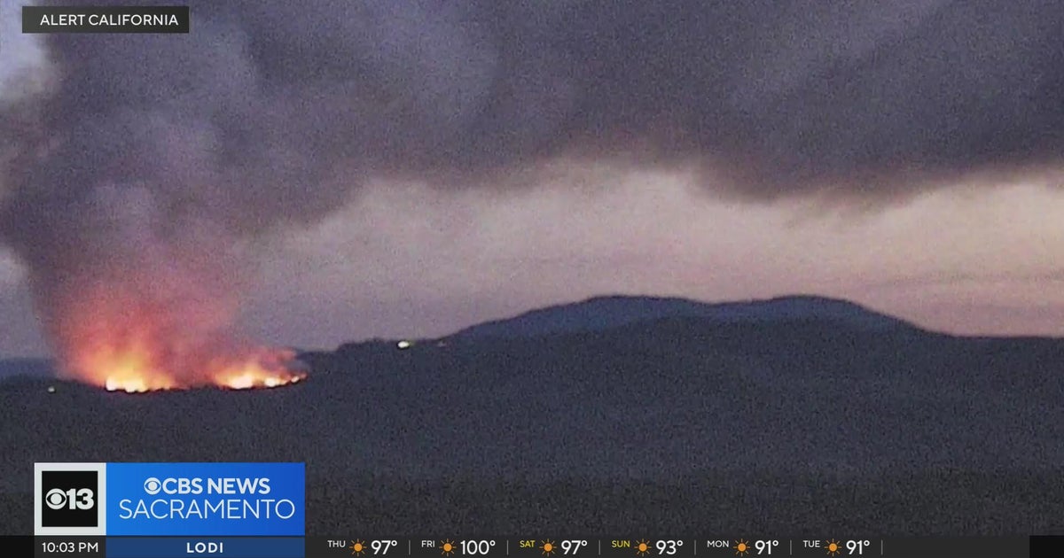 Crozier Fire evacuation orders expand in El Dorado County - CBS Sacramento