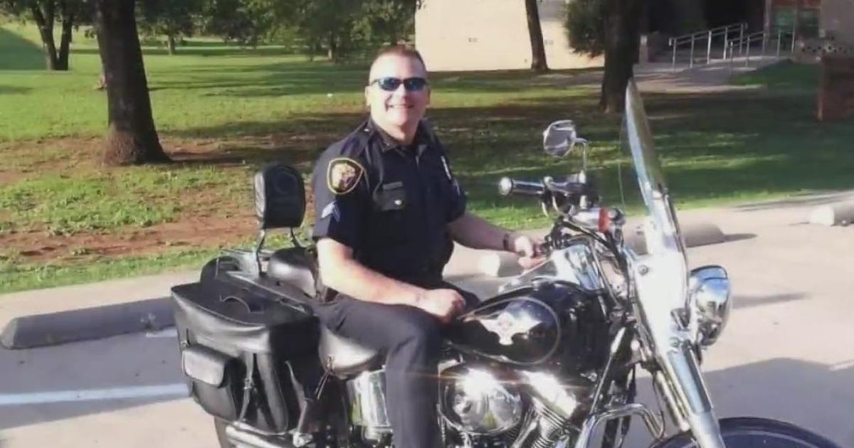 Fallen Fort Worth Police Sgt. Billy Randolph escorted to funeral home ...