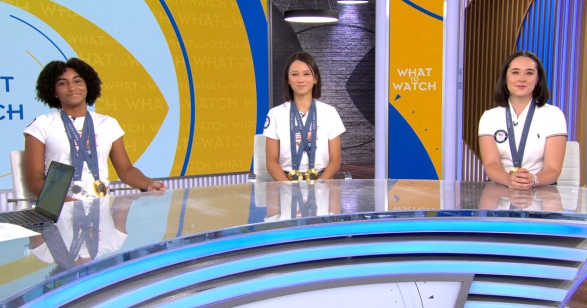 U.S. women's foil team reflects on success at Paris Olympics - CBS News