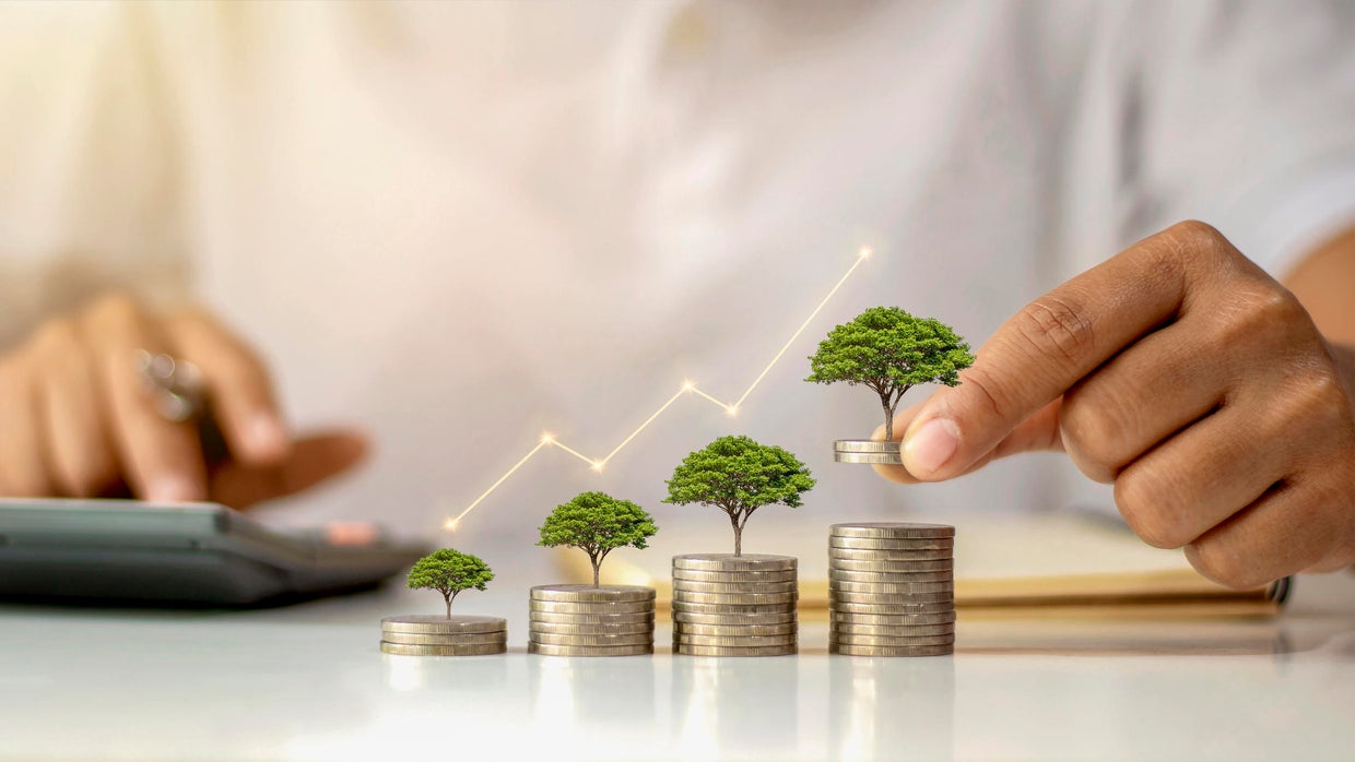 Will a CD still be worth it after the Fed cuts rates? Experts weigh in ...