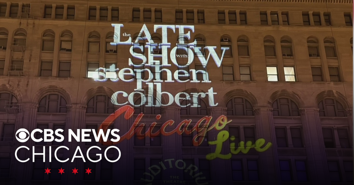 “The Late Show” at Auditorium Theater for last night of DNC - CBS Chicago