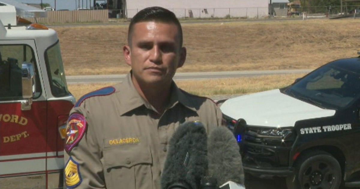 Texas DPS gives update after 3 killed in Wise County crash - CBS Texas