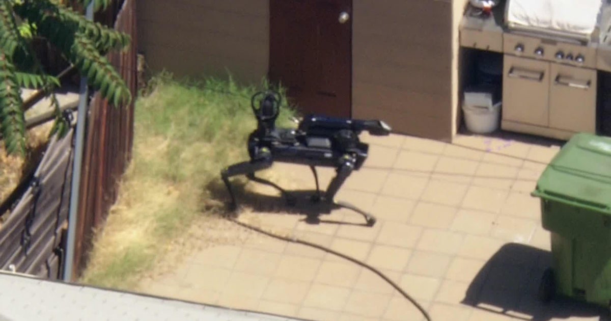 LAPD officers use a robotic dog to search North Hollywood residence ...