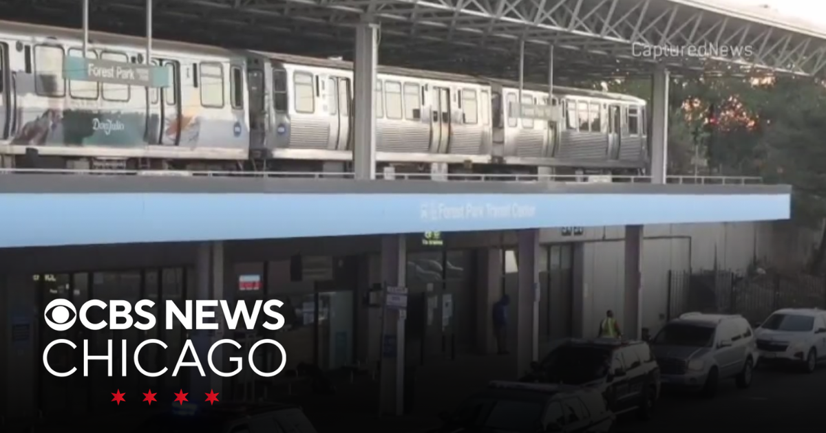 Suspect charged in mass shooting that killed 4 on CTA Blue Line - CBS ...
