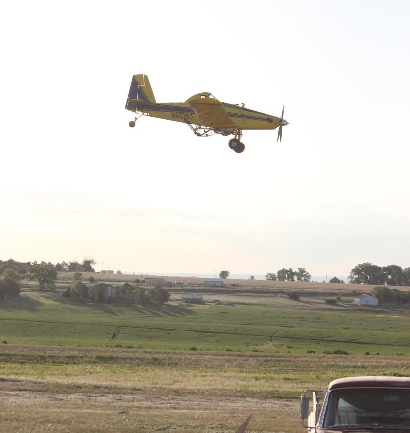 Colorado firefighting pilot killed in crop dusting crash - CBS Colorado