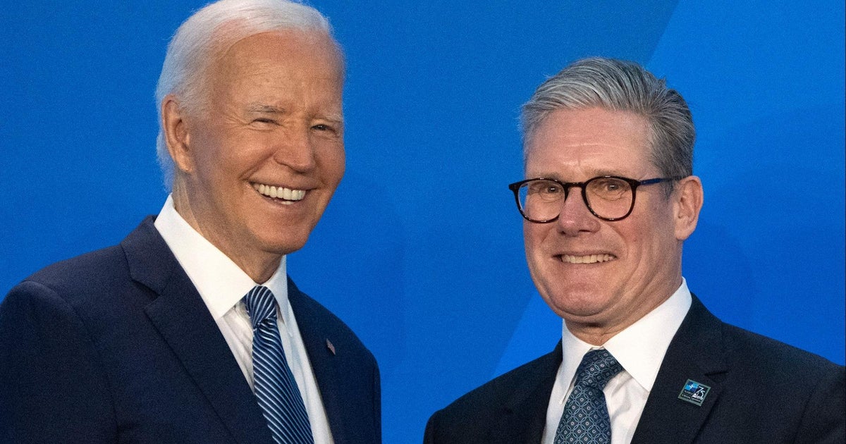 Biden hosts U.K.'s Starmer as Ukraine pushes to ease weapons restrictions - CBS News