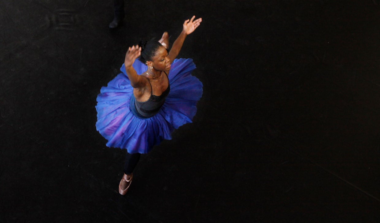 Ballerina Michaela Mabinty DePrince, orphan from Sierra Leone who ...