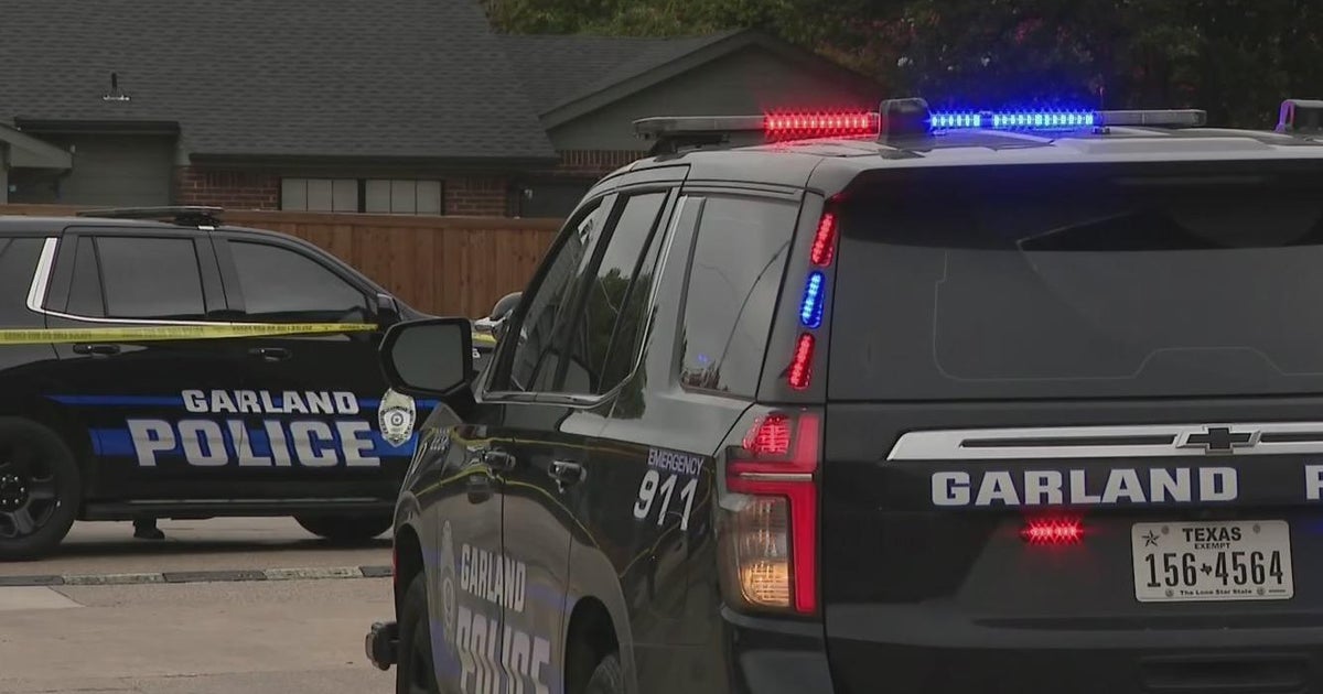 2 women killed in Garland shooting, suspect arrested, police say - CBS ...
