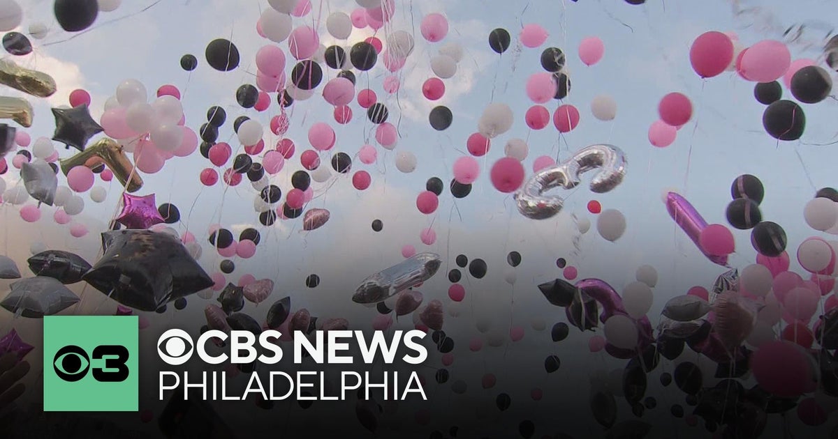 Family and friends of Alaysia Smith hold celebration of life balloon ...