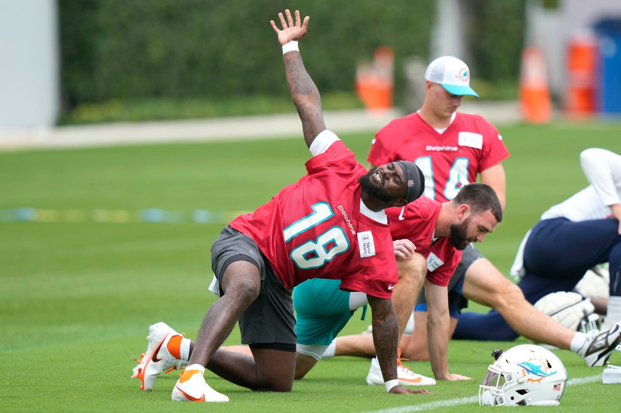New Dolphins starting QB Tyler "Snoop" Huntley has already impressed ...