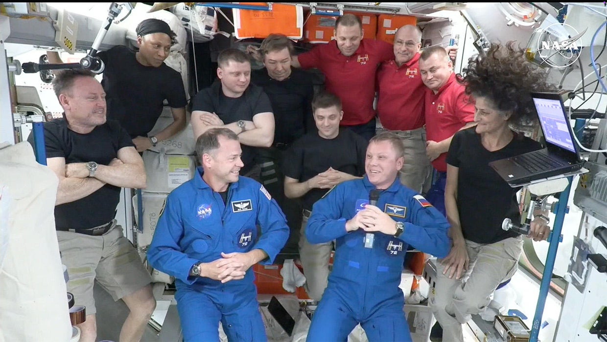 SpaceX Crew Dragon brings 2-man crew to space station amid probe of ...