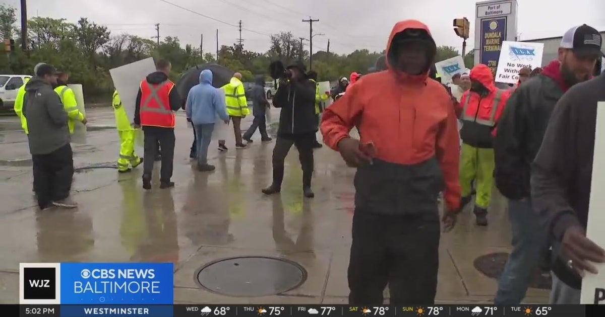 Port of Baltimore workers go on strike after contract expires - CBS ...