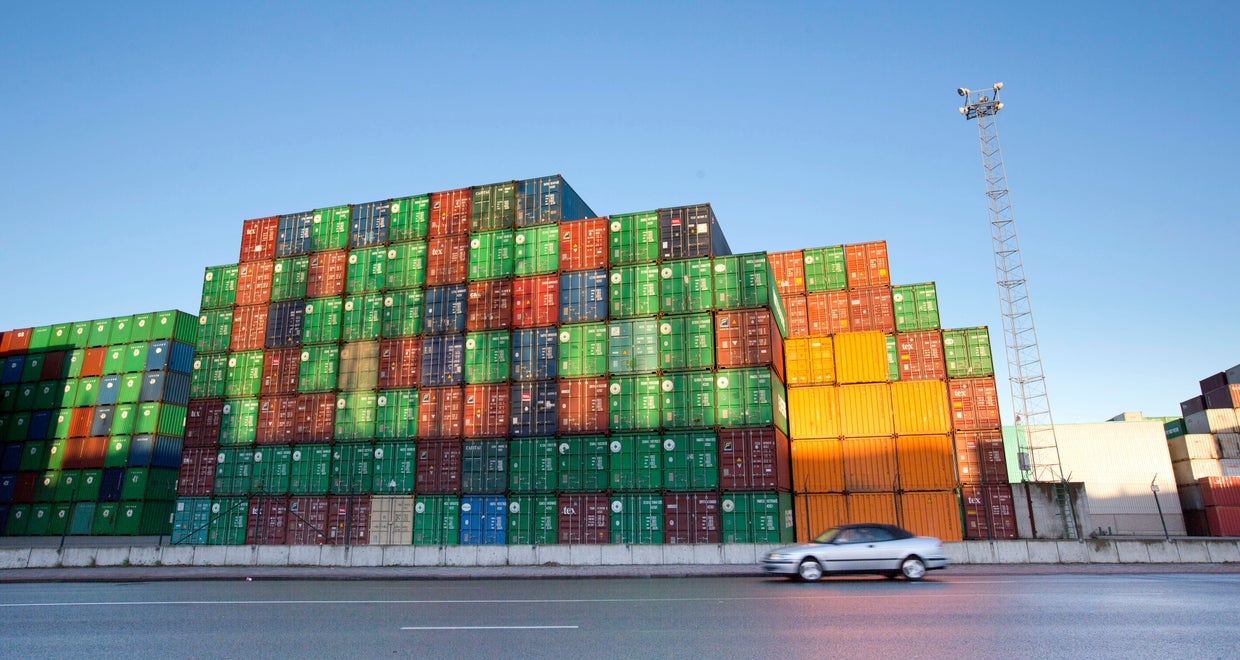 When shipping containers lost at sea burst open, what happens? - CBS News