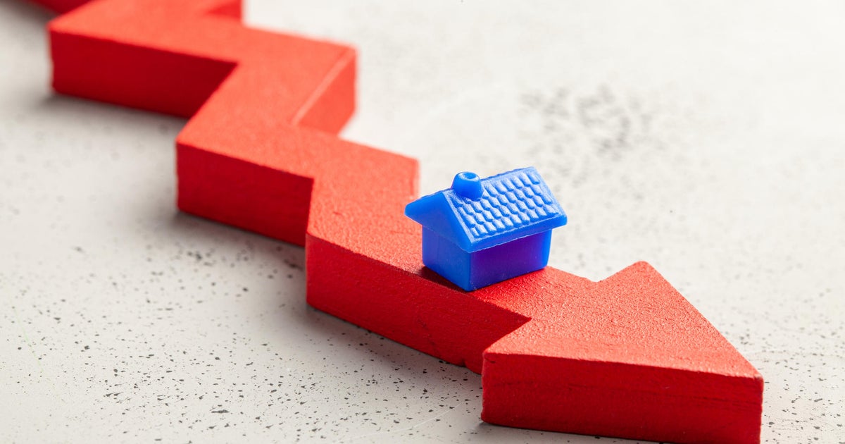 3 big risks of waiting for mortgage interest rates to fall - CBS News