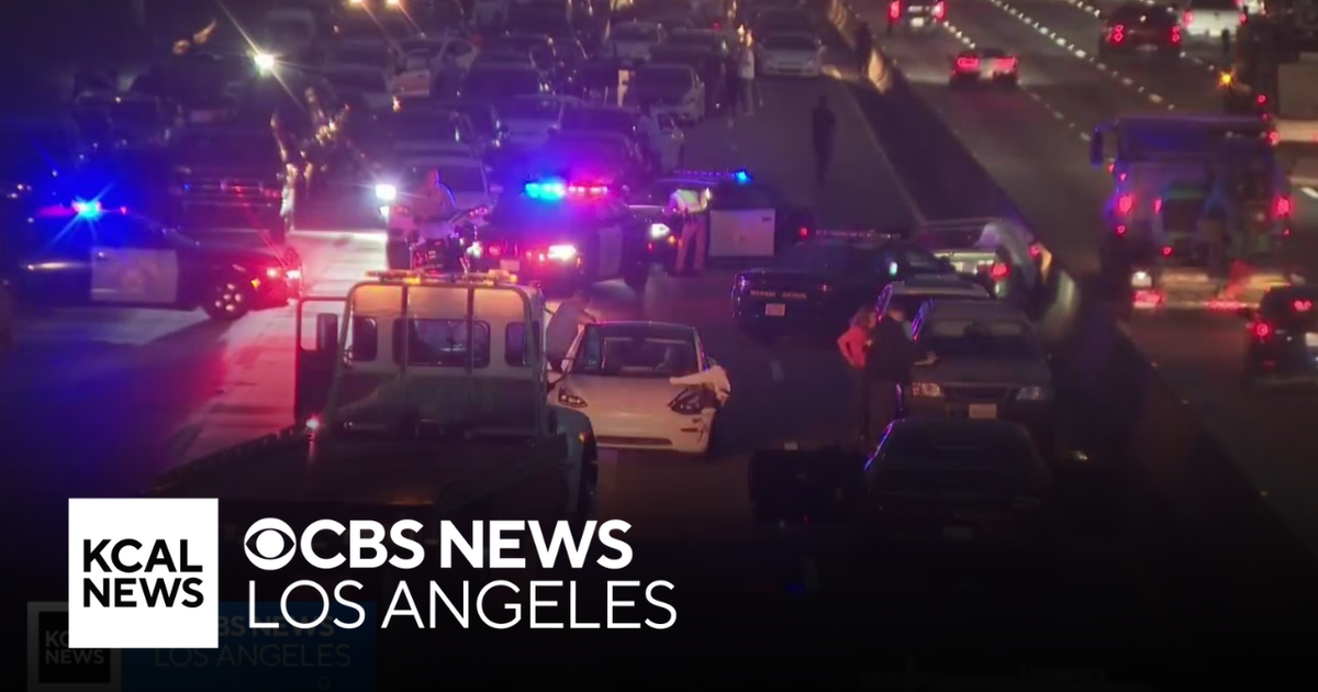Search for gunmen continues after deadly road rage shooting on 5 Freeway in East LA - CBS Los ...