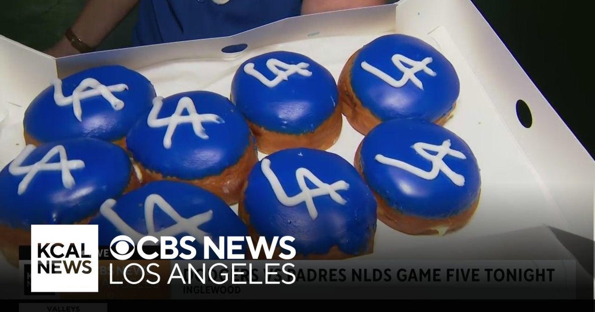 Randy’s Donuts celebrates Dodgers NLDS Game 5 tonight - CBS Los Angeles