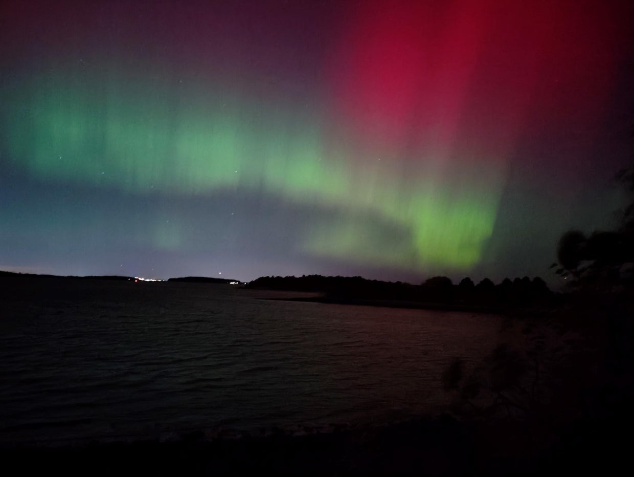 Northern lights photos capture rare sight across Massachusetts