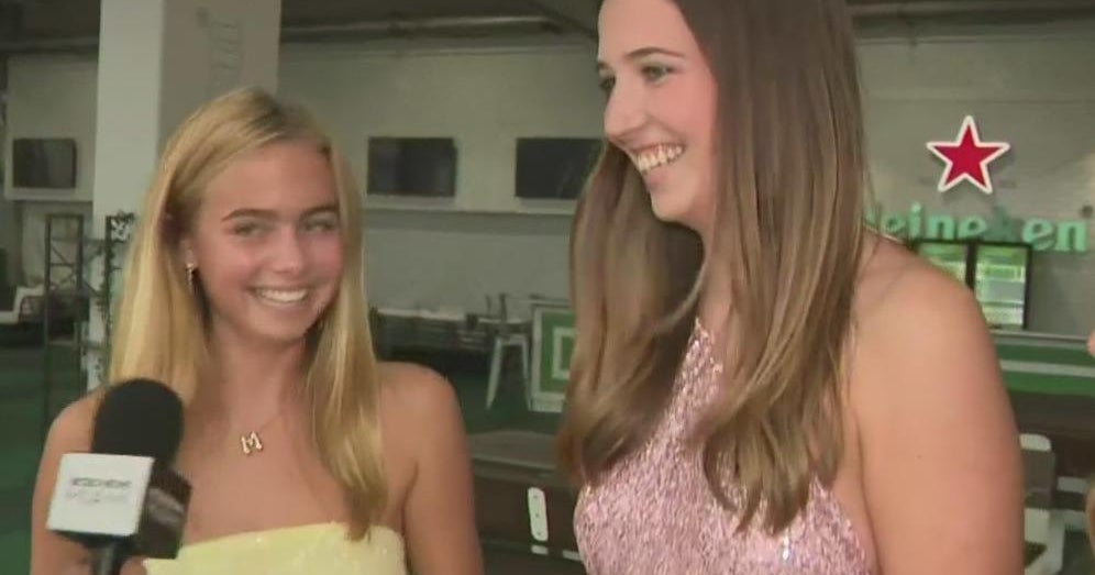 Swifties get ready to see Taylor Swift - CBS Miami