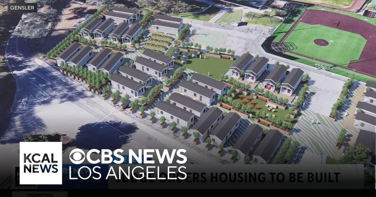 Judge orders VA to building housing for vets on UCLA lot - CBS Los Angeles