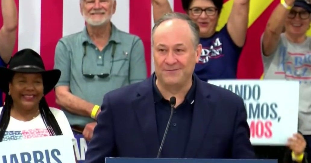 Second Gentleman Douglas Emhoff makes campaign stop in South Florida on ...