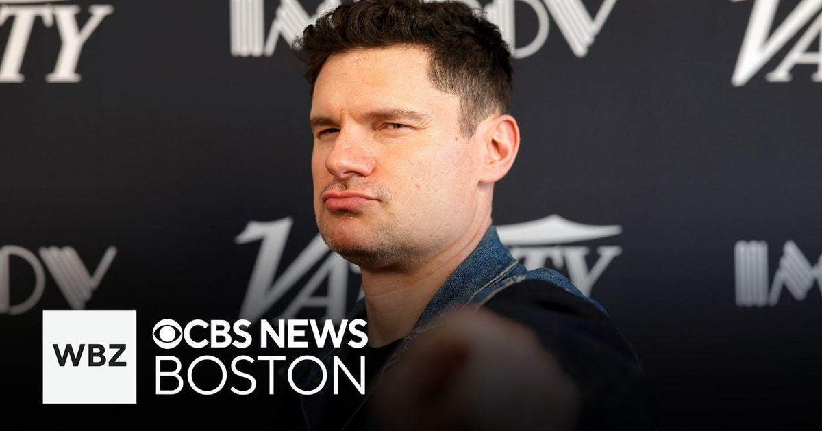 Comedian Flula Borg talks new podcast sitcom "Flula Makes Five" - CBS ...