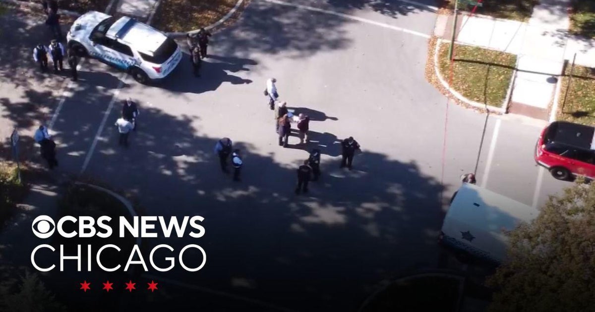 Man charged in West Ridge shooting to face judge - CBS Chicago