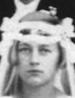 Chicago Hauntings: Resurrection Mary, Chicago's most famous ghost - CBS ...
