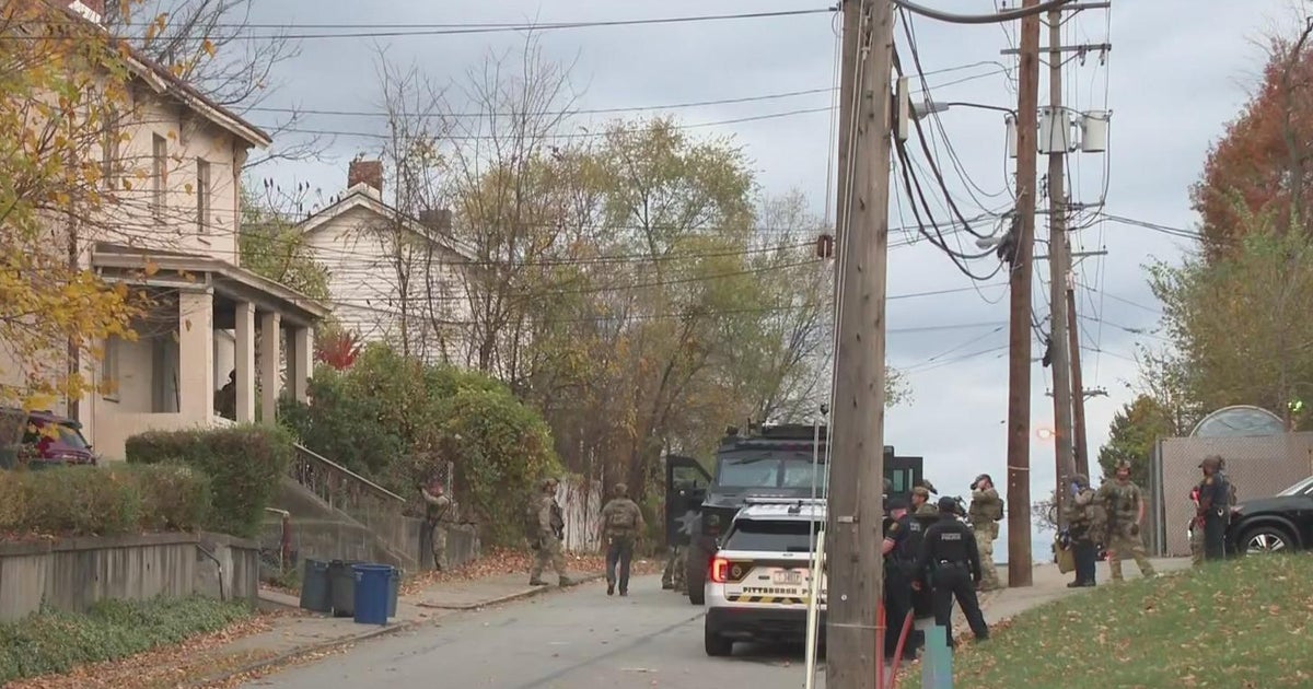 Man in custody after SWAT called to Pittsburgh's Larimer neighborhood ...