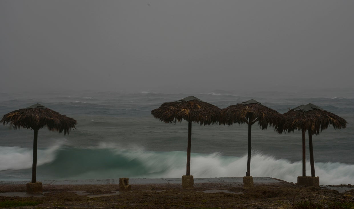 Hurricane Rafael leaves Cuba reeling, moves into Gulf of Mexico - CBS News