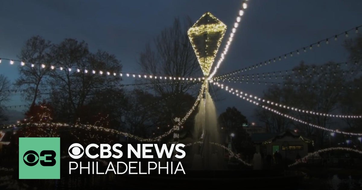 Preparations for Philadelphia's Electrical Spectacle Light Show at ...