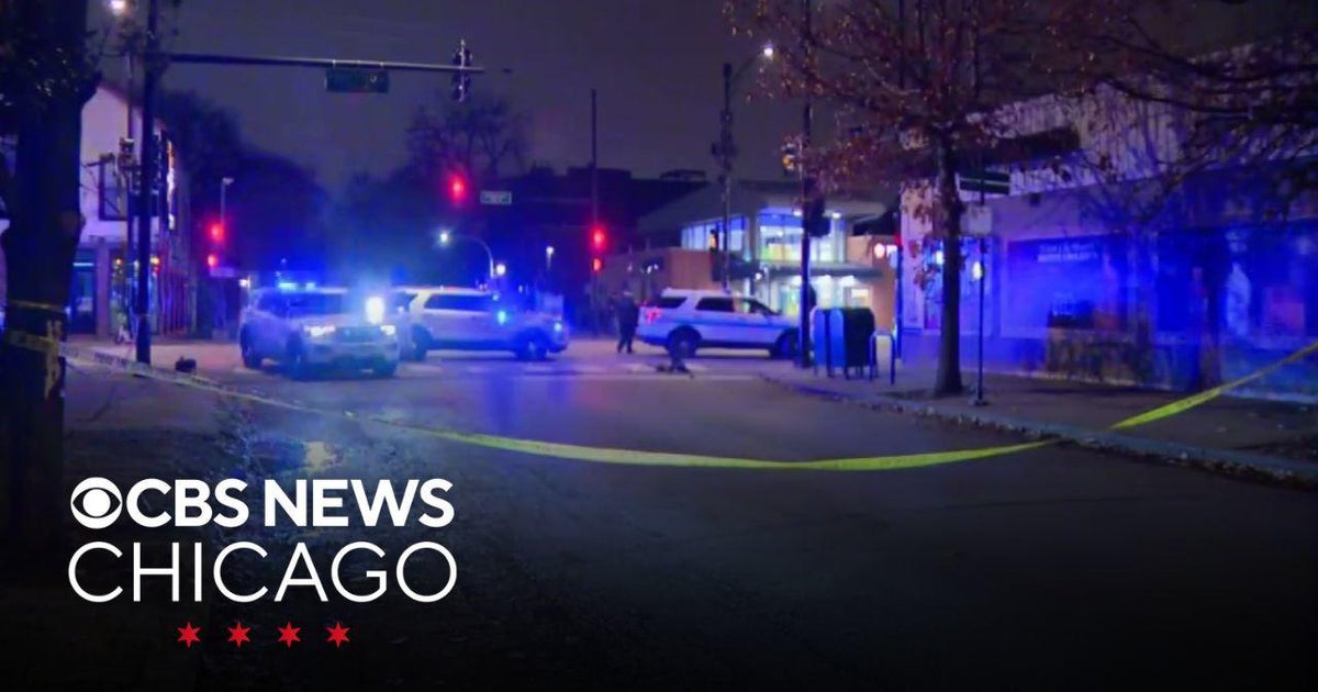 CPD car involved in crash responding to Lincoln Park burglary - CBS Chicago