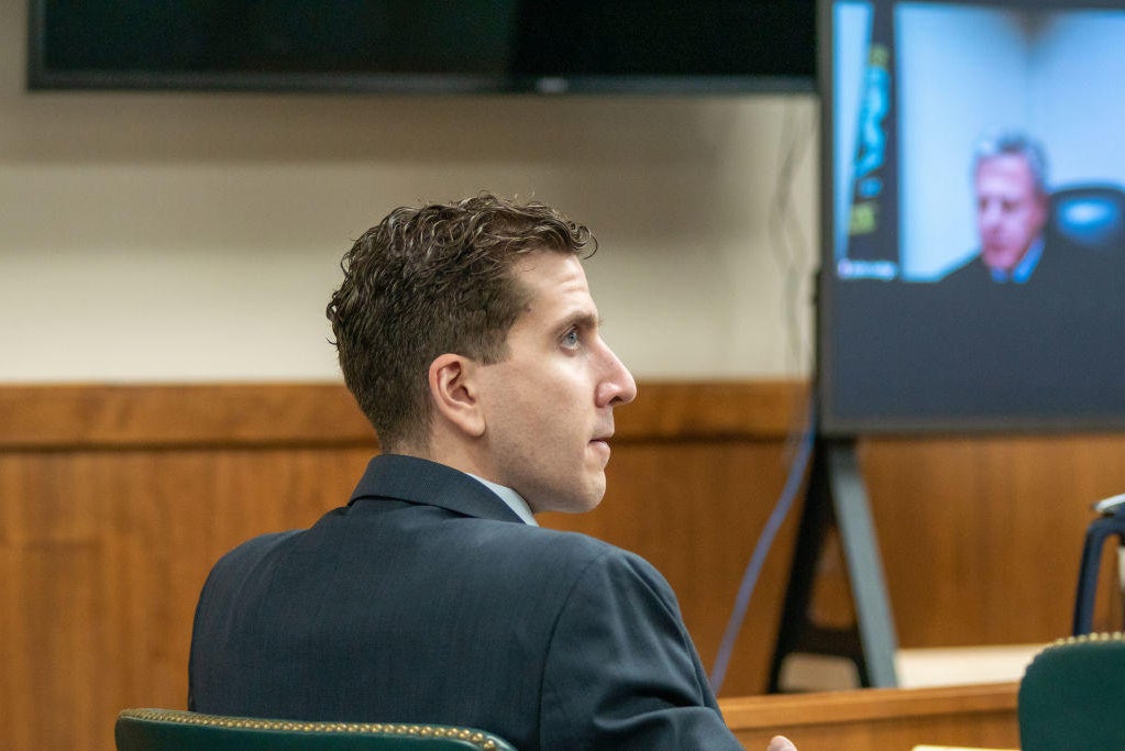 Bryan Kohberger accepts plea deal in fatal stabbings of 4 Idaho college ...