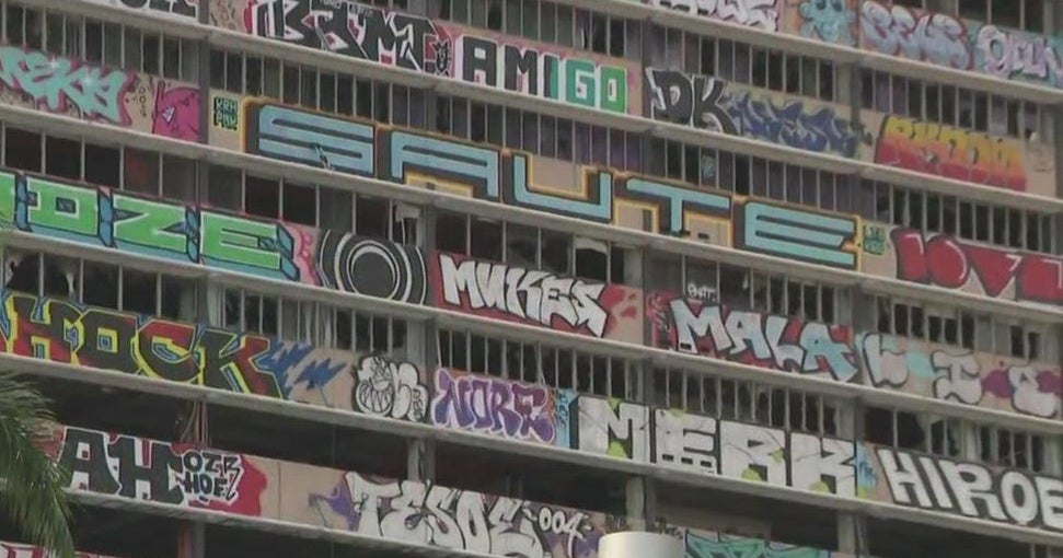 Graffiti on Vitas building to be covered by screens, Miami City ...