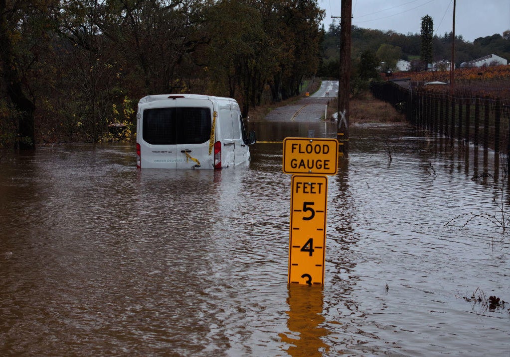 Atmospheric river storm slams Northern California; Bay Area sees ...
