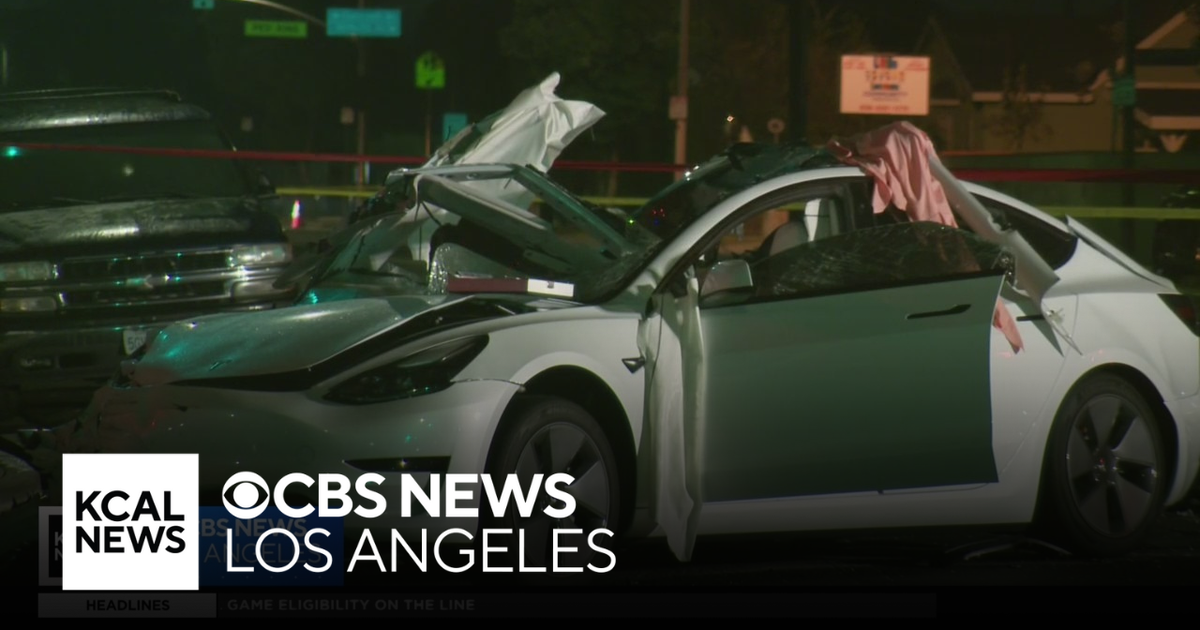 Stolen car pursuit ends with violent crash, death of innocent driver in Winnetka - CBS Los Angeles