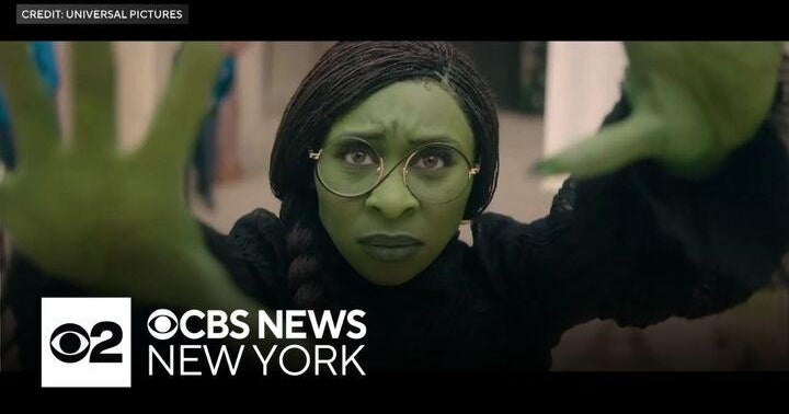 Witches defeat gladiators at the weekend box office - CBS New York