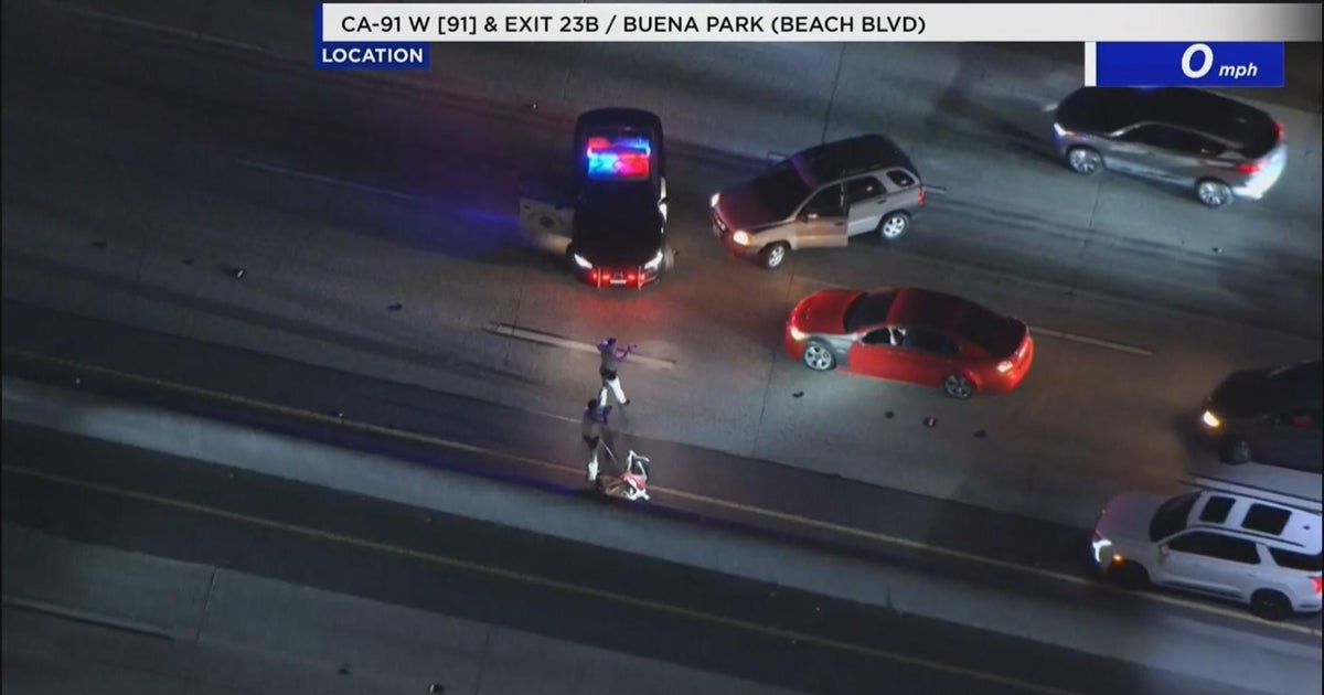 Suspect erratically drives on CA-91 Freeway, doing donuts and blocking ...