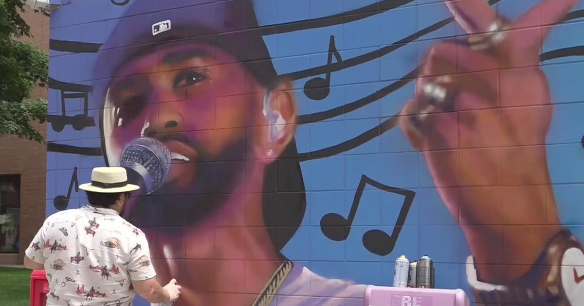 Detroit artist turns blank walls into masterpieces - CBS Detroit
