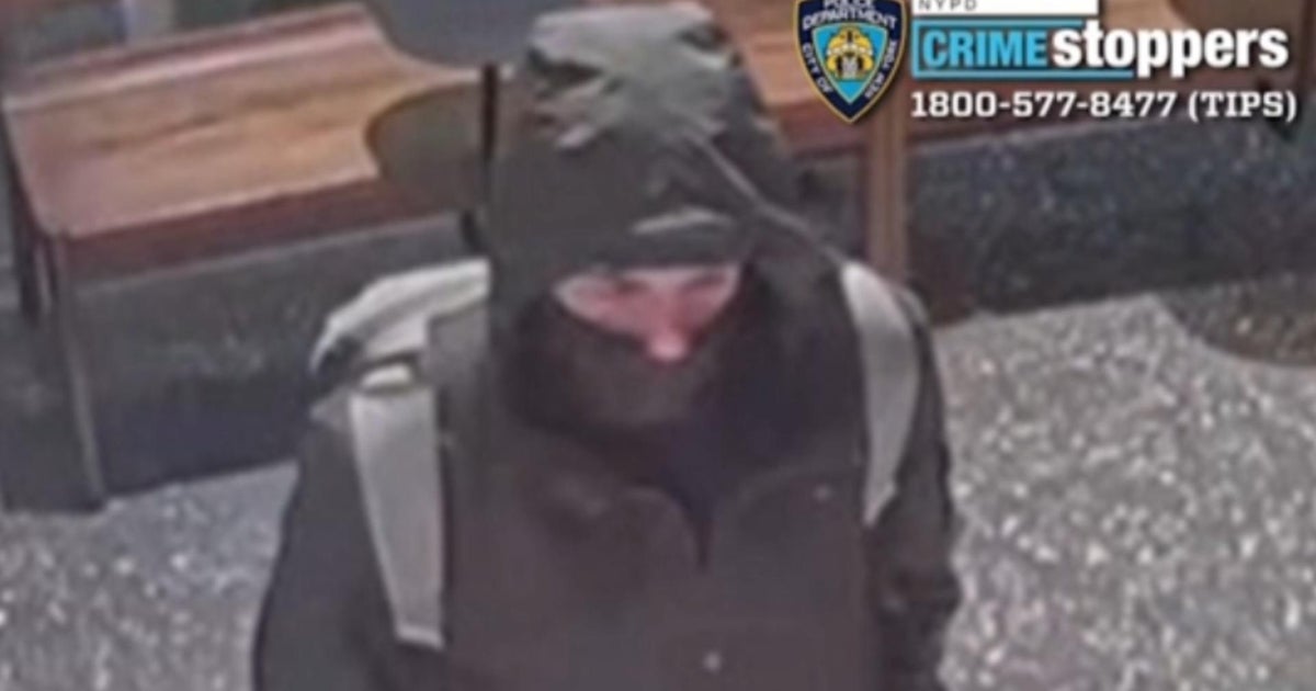 Hunt for UnitedHealthcare CEO gunman continues, NYPD offering $10,000 ...