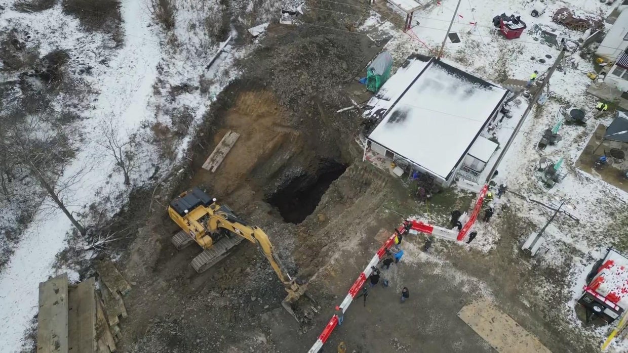 Photos show sinkhole and abandoned mine where Pennsylvania grandmother fell